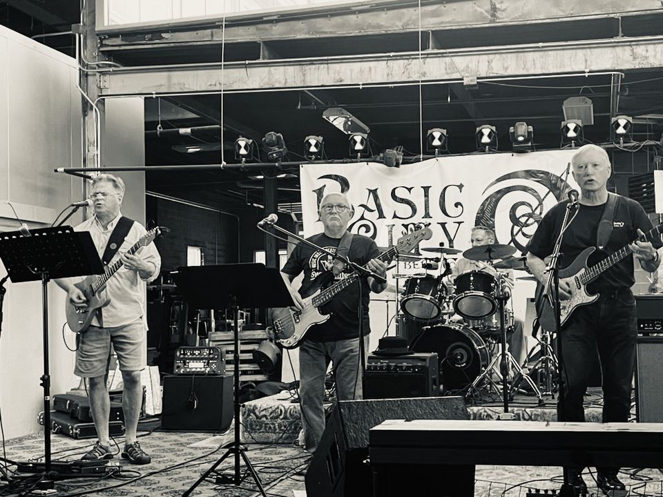 LockJaw Classic Rock Band - Glass House Winery & Brewery